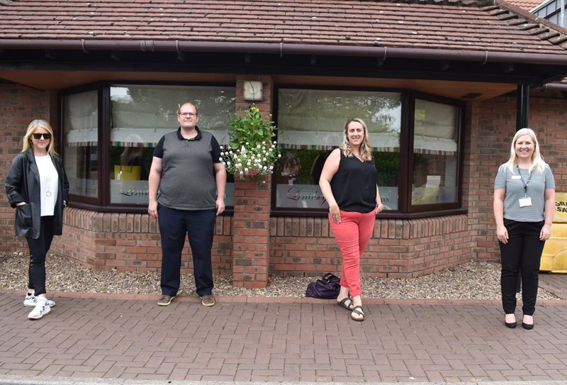 Thank you to the Horn Inn & The Flower Theatre - Lindsey Lodge Hospice