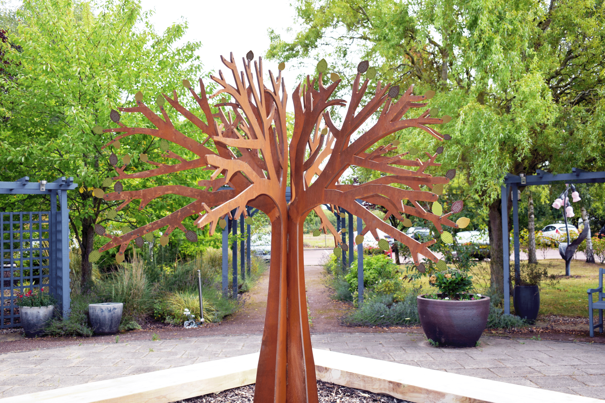Lindsey Lodge Hospice Memorial Tree